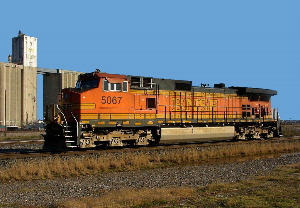 BNSF 5067